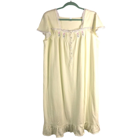 Vintage | Intimates & Sleepwear | Embroidered Lace Cotton Gingham Print ...